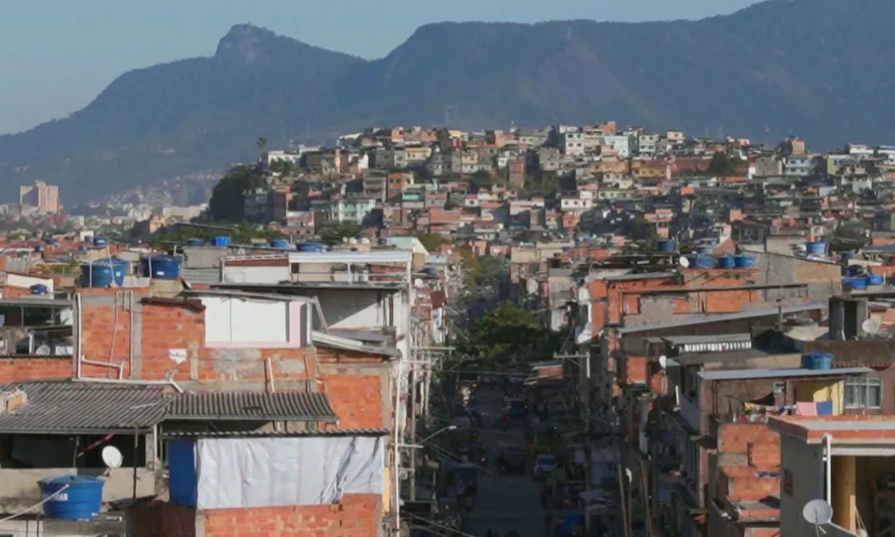 Espetáculo na Maré denuncia violência de Estado e celebra resistência ...